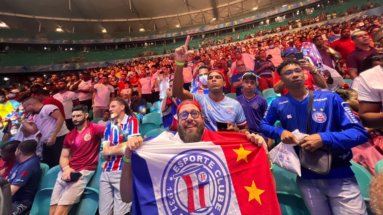 🥹 TORCIDA DO BAHIA INVADE A FONTE E FAZ LINDA FESTA PARA CELEBRAR VENDO ...