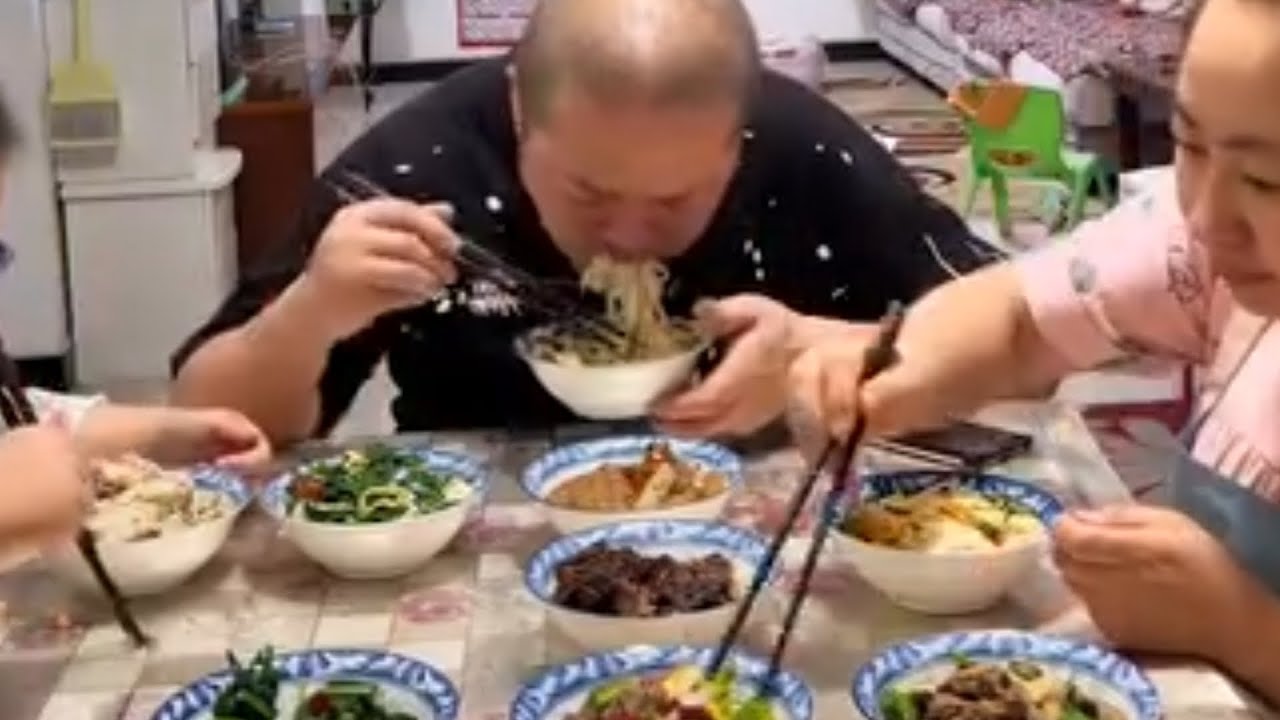 mukbang hakiki這飯吃的我也是用心了#抖音七夕好禮季 #拒絕浪費光盤行動 #兄弟這你還不拿滿分呀 - YouTube