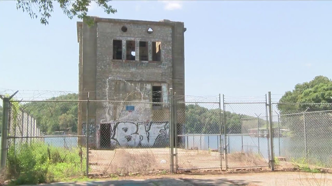 In a Day’s Drive: The lost town of Monte Ne - YouTube