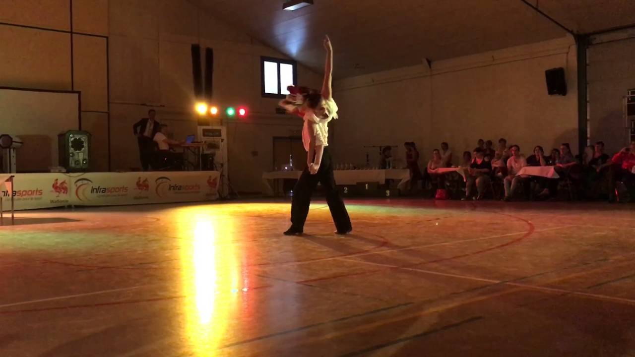 Dance Show (Mallaurie Gysels & Shaun Parr) - YouTube