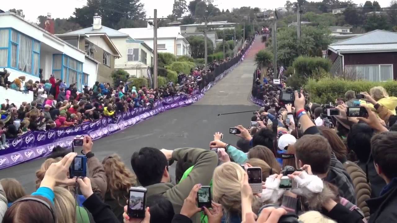 Cadbury Jaffa Race 2012 - YouTube