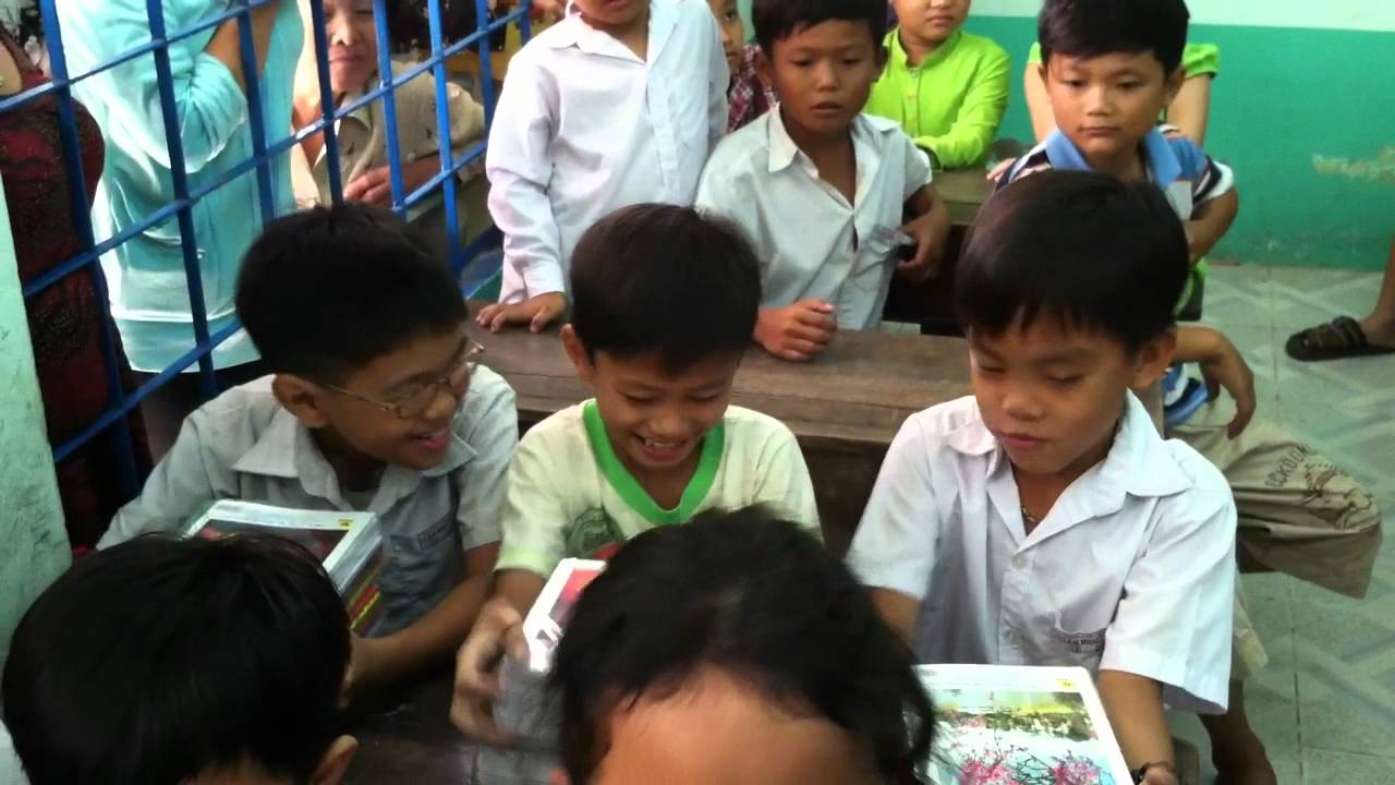 Donating Notebooks to Poor Children in Vietnam - YouTube