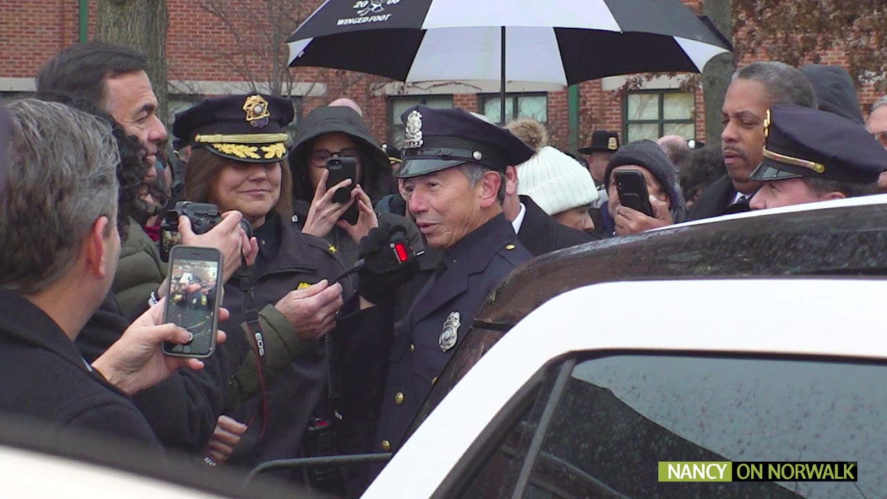 Officer Cesar Ramirez's sign-off police broadcast - YouTube