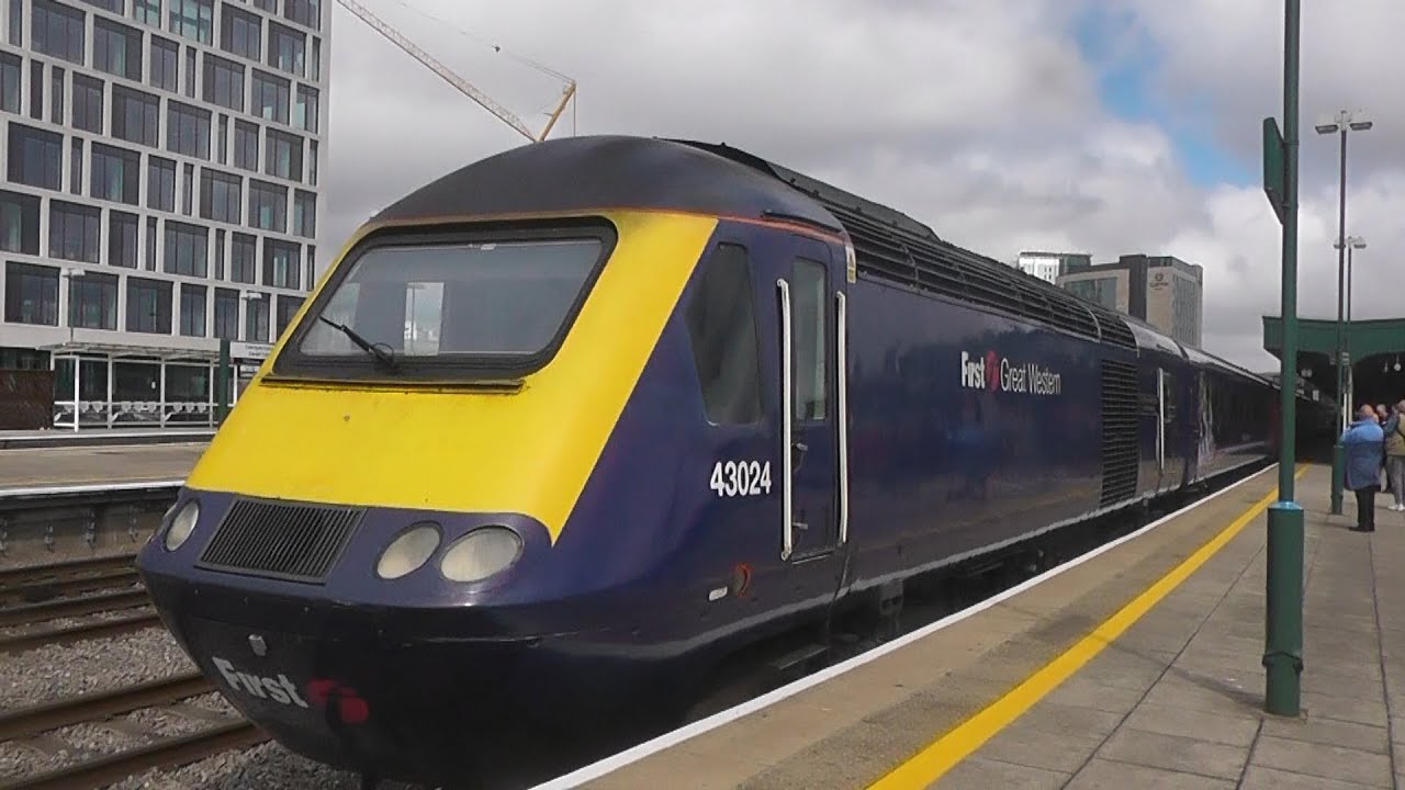 Trains at Cardiff Central 28/7/16 - YouTube