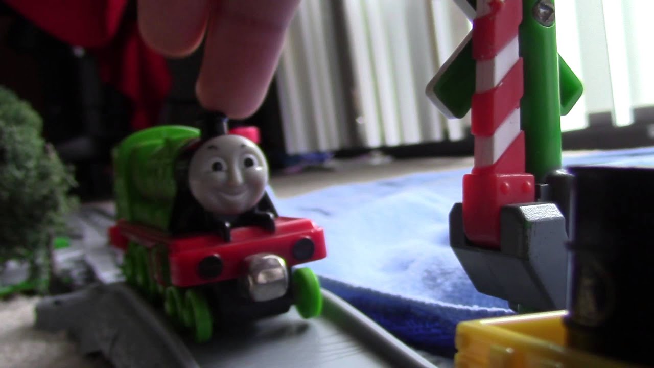 Take along Thomas & Friends ep 10 Henry helps Gordon out (end of Season ...