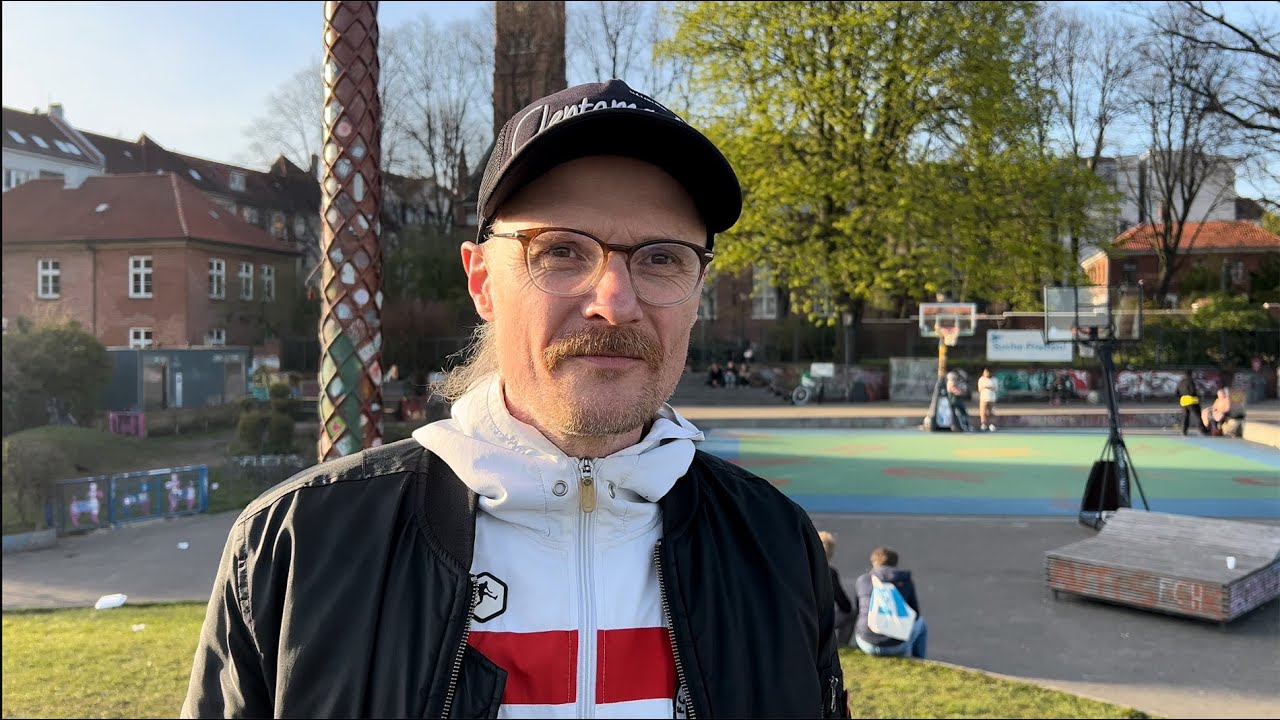 Jan Freitag zum Fotoprojekt Faces of St. Pauli - YouTube