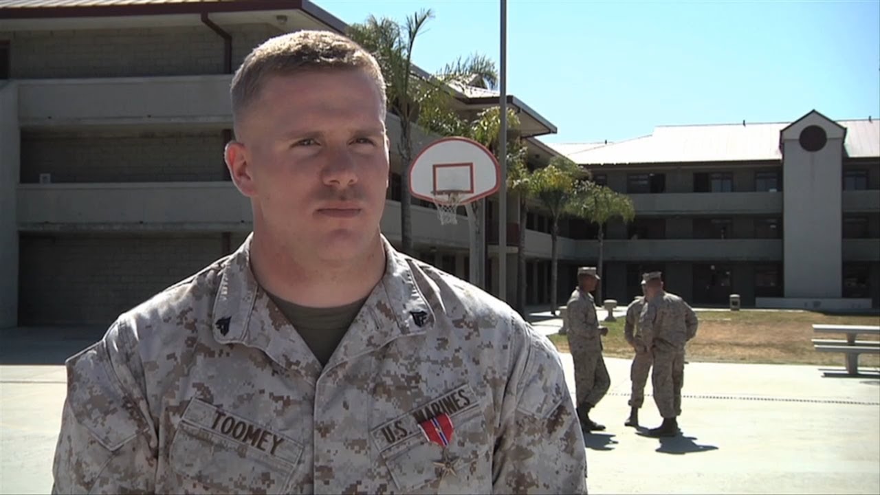 Marine Corporal Michael Toomey - Bronze Star Recipient - YouTube