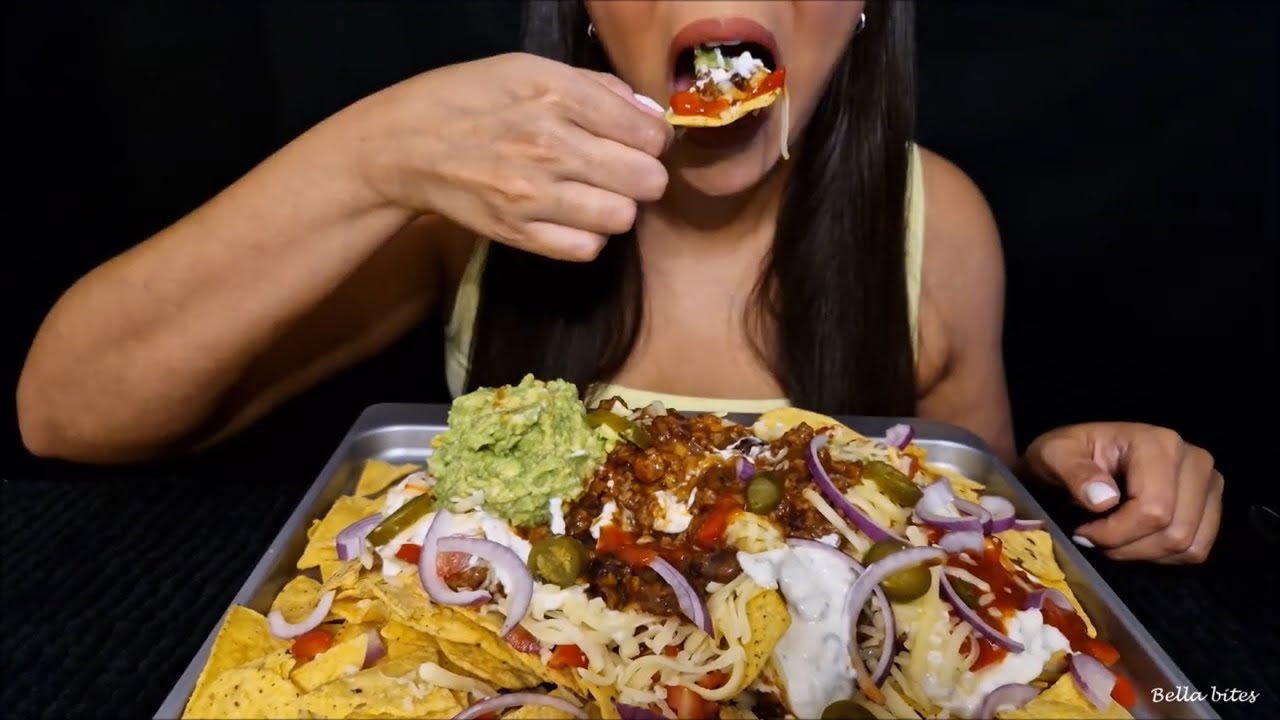 ASMR Loaded Nachos Mukbang 🥑🧀🌶️ Crunchy, Cheesy, & Satisfying! - YouTube