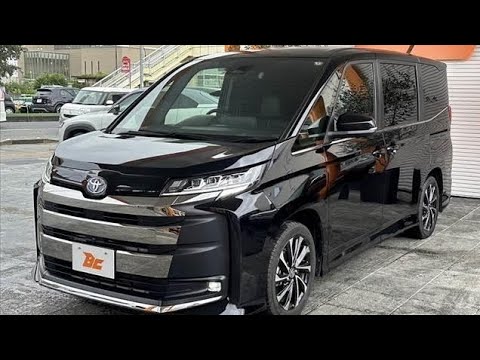 2022 TOYOTA NOAH HYBRID S-Z 1.8L TURBO V4 MINI FAMILY VAN - 4K REVIEW ...