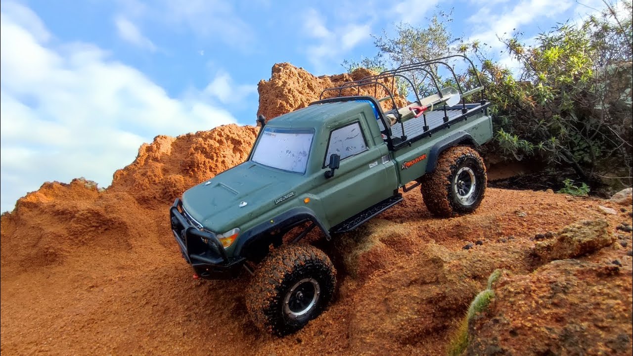 Crawler adventure on rocks, red sand and rivers.#crawlerrcsevilla # ...