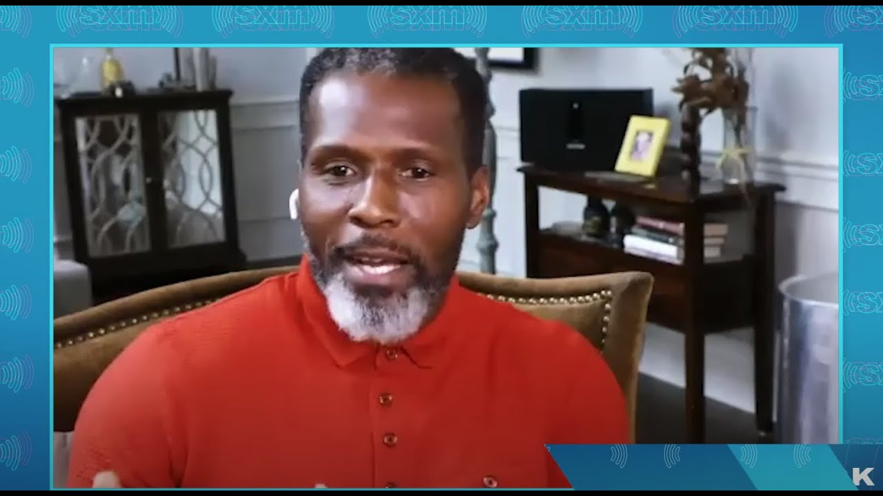 Douda From "THE CHI," Curtiss Cook Talks Police Encounters - YouTube
