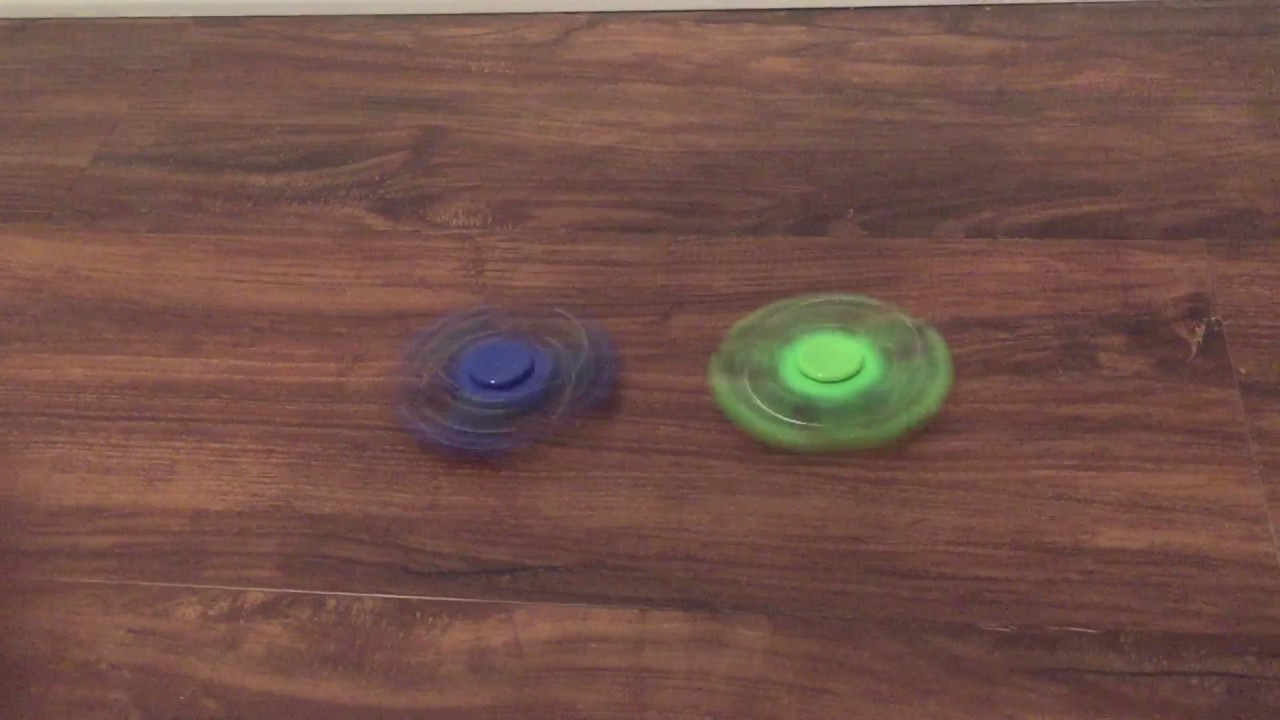 Epic Fidget Spinner Battle!! Who will win?? - YouTube