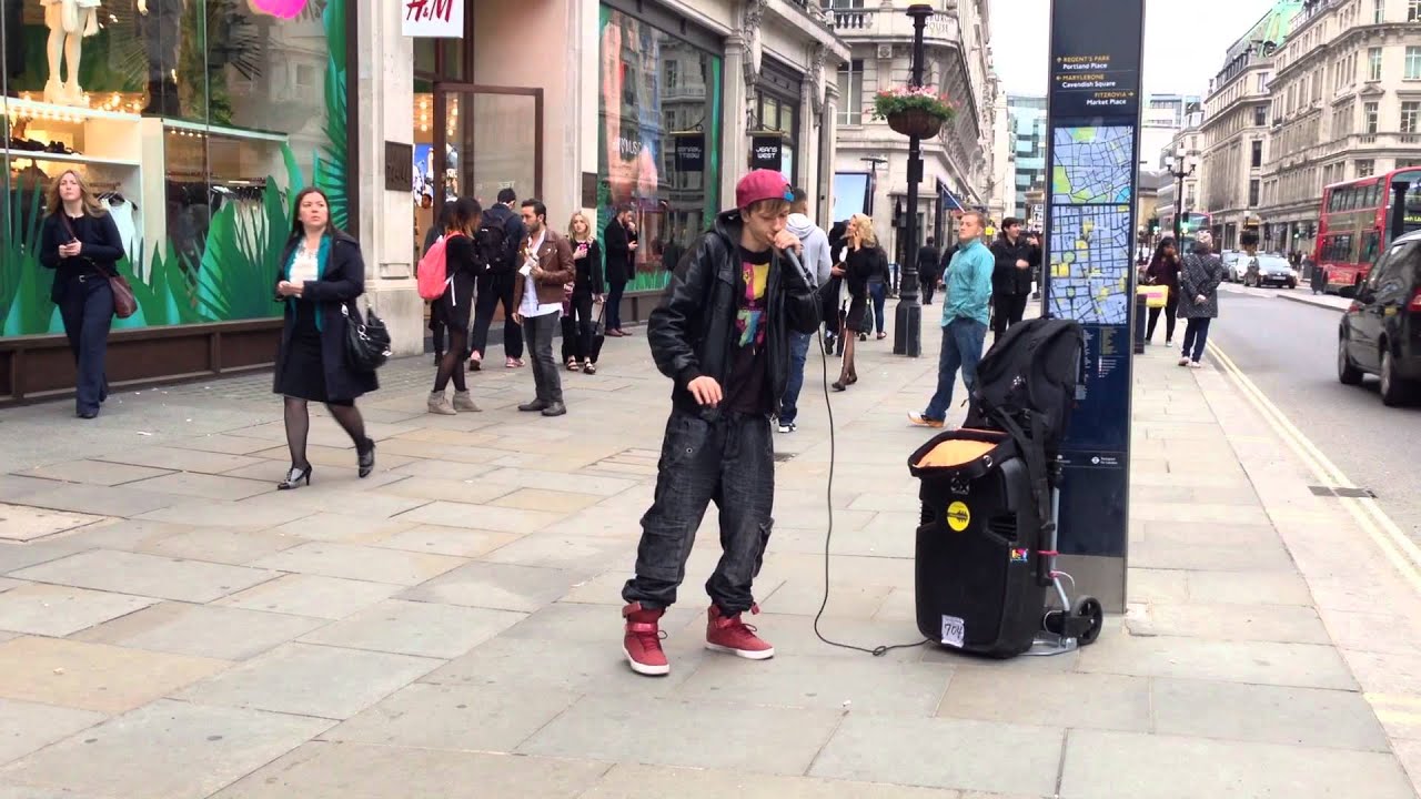 Most Amazing Street Beatboxer in London - Contrix - Beatbox - Dubstep ...
