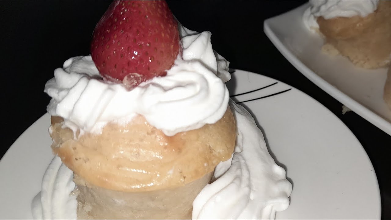 POSTRE BABA AL RON NAPOLITANO***COCINA SABOR***BABA DESSERT WITH ...