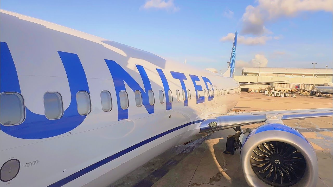 Fort Lauderdale (FLL) - Newark (EWR) - United Airlines - Boeing 737 MAX ...