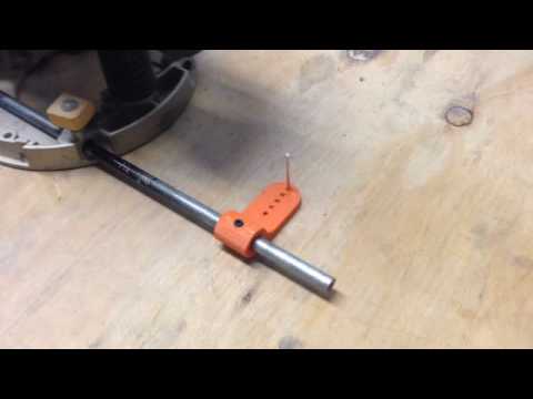 small 3d printed router circle jig - YouTube