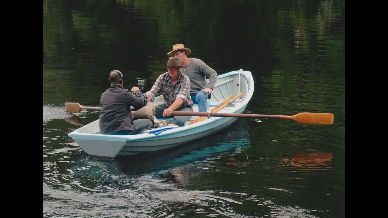 Two Men In A Punt - In The Wake Of The Huon Piners, part 1 - YouTube