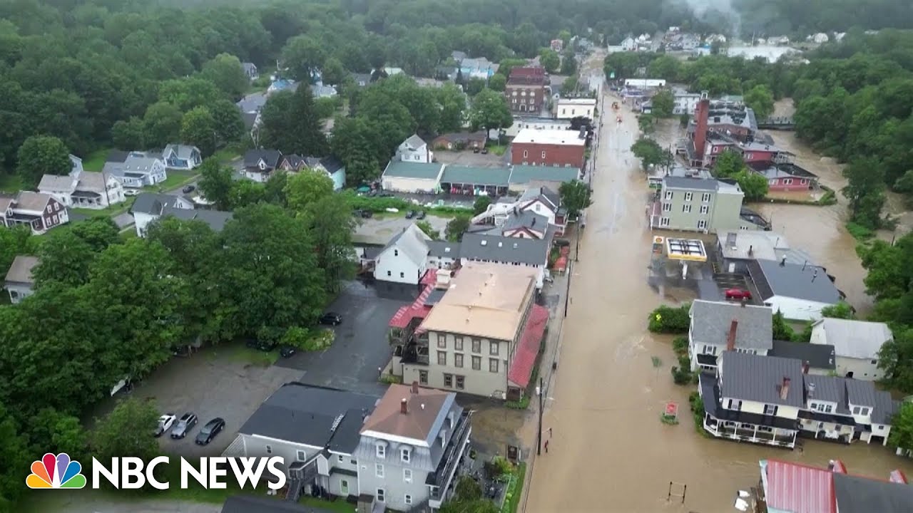 Drone video shows flooded town in southern Vermont - YouTube