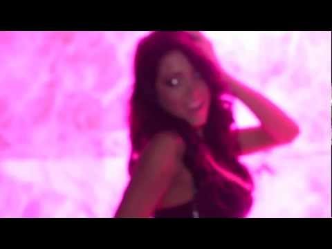 Victoria Moore Model