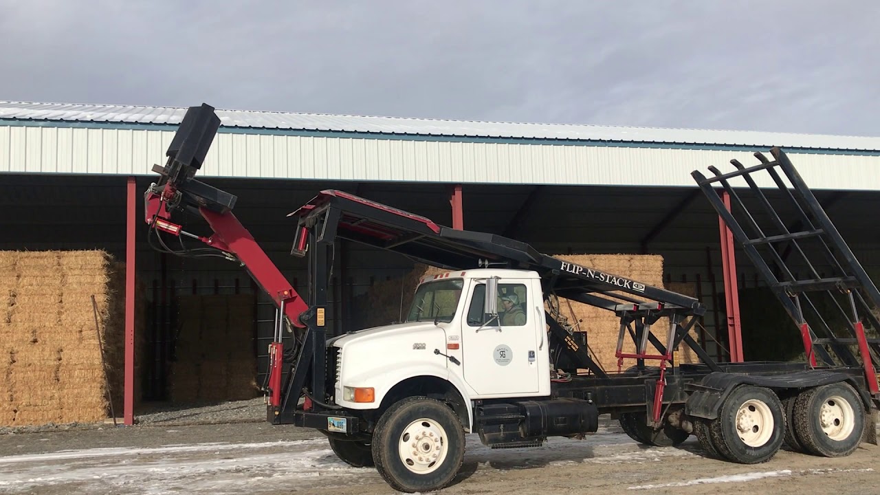 Flip N Stack hay stacker - YouTube