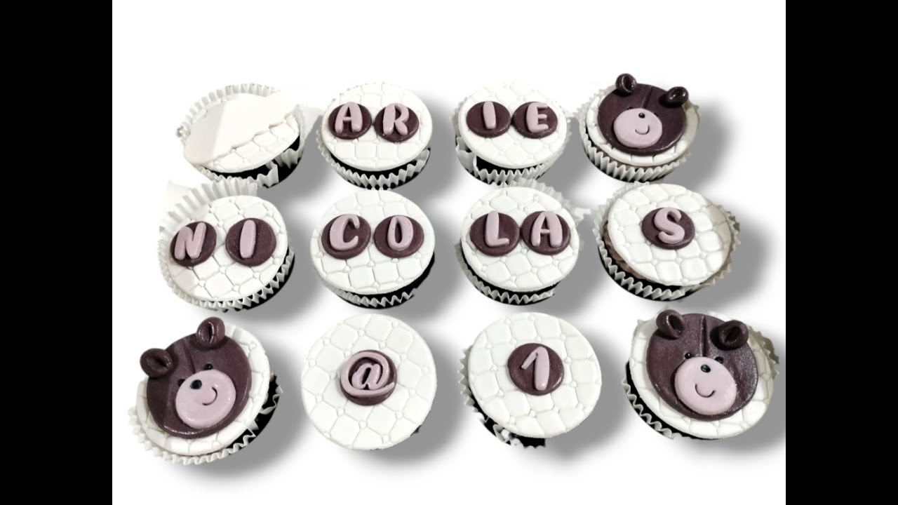 TEDDY BEAR 2D FONDANT TOPPER - YouTube