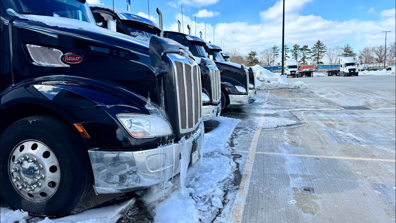 Flatbed Trucking In Cold Weather | Life With TMC | VLOG #4 - YouTube