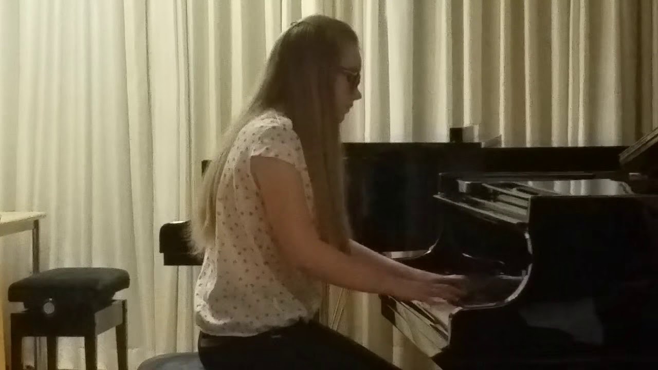 Maria Maneva Der Teich - YouTube