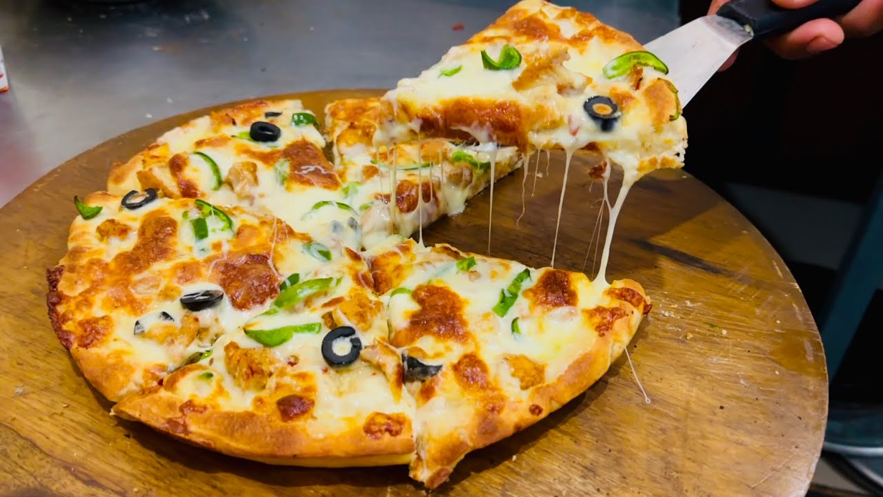 Special Supreme Pizza | Pizza Lovers | Cheesy Delight - YouTube