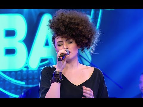 İrem Derici ile Eğlenmene Bak - Dilan Çıtak'tan canlı performans