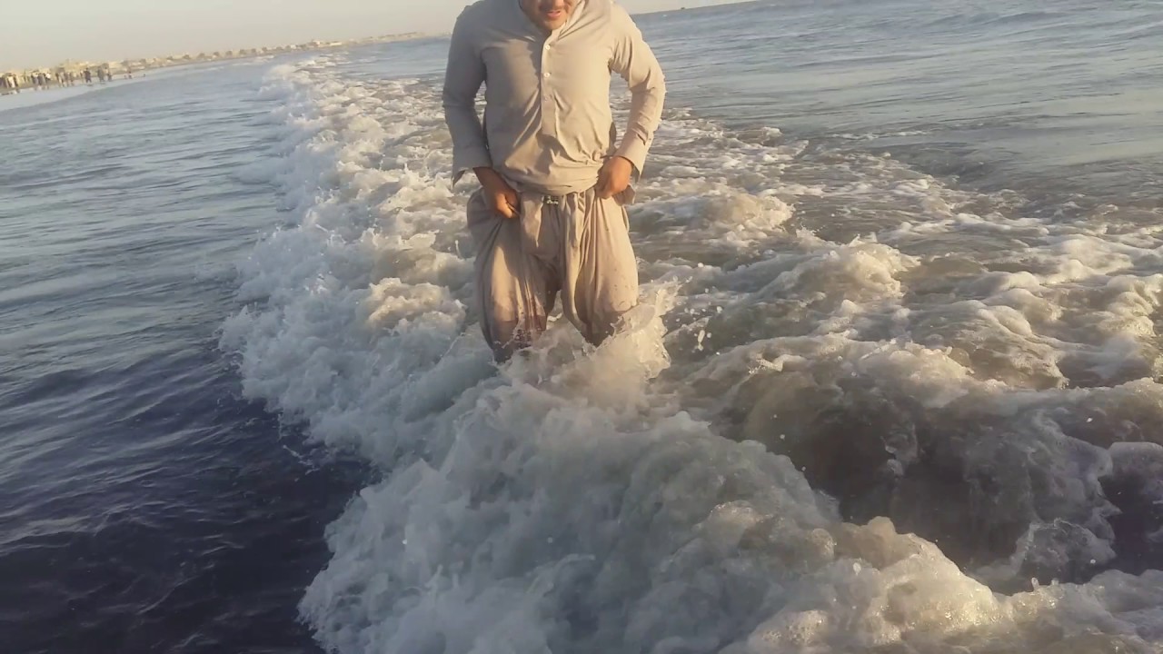 Karachi samandar - YouTube