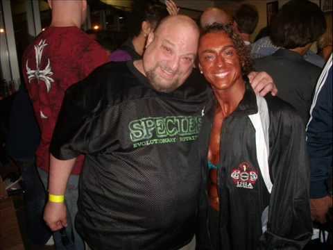 Emma Sue IFBB Pro at the NY Pro - YouTube