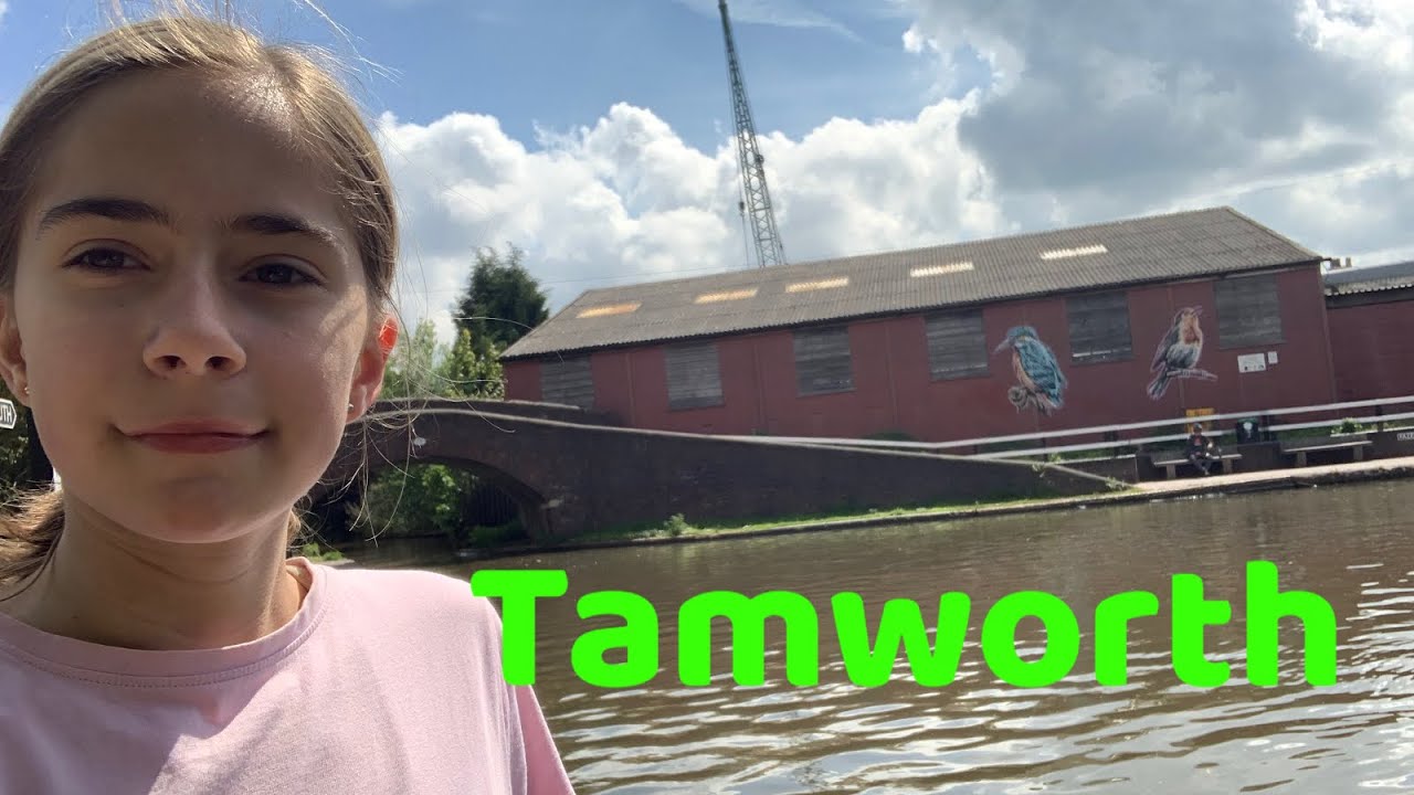 A Spring cruise through Tamworth - Narrowboat Girl - YouTube