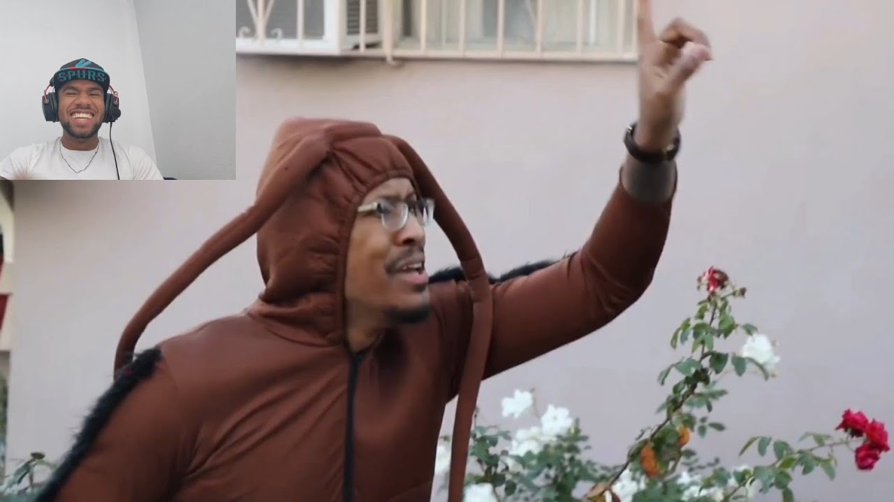 Berleezy "BUGS IN REAL LIFE" /Reaction - YouTube