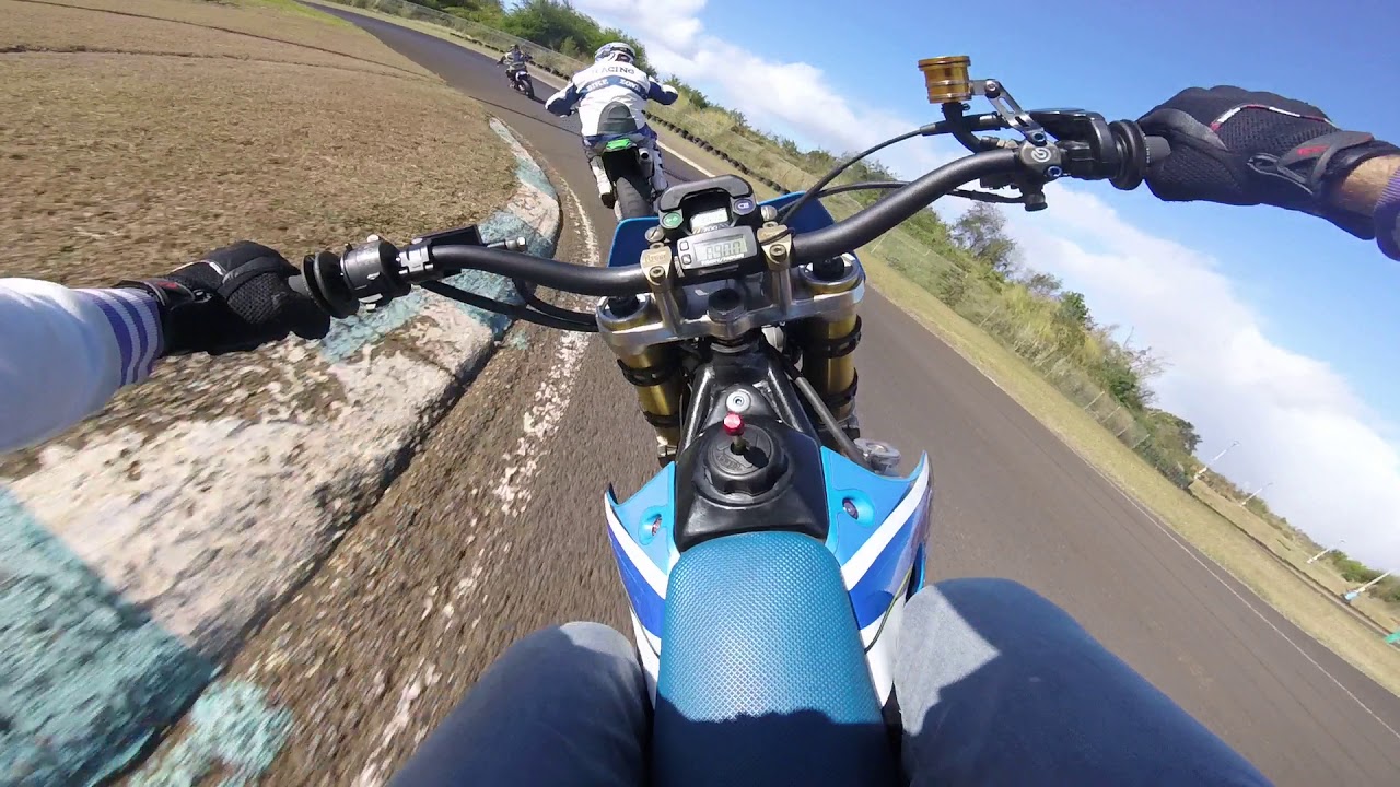 TM Racing 125cc Track session (amateur) 974 - YouTube