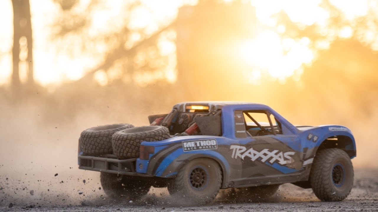 Ultimative RC Bashing Video 🤟🚗🤟 Traxxas Extreme Offroading - YouTube