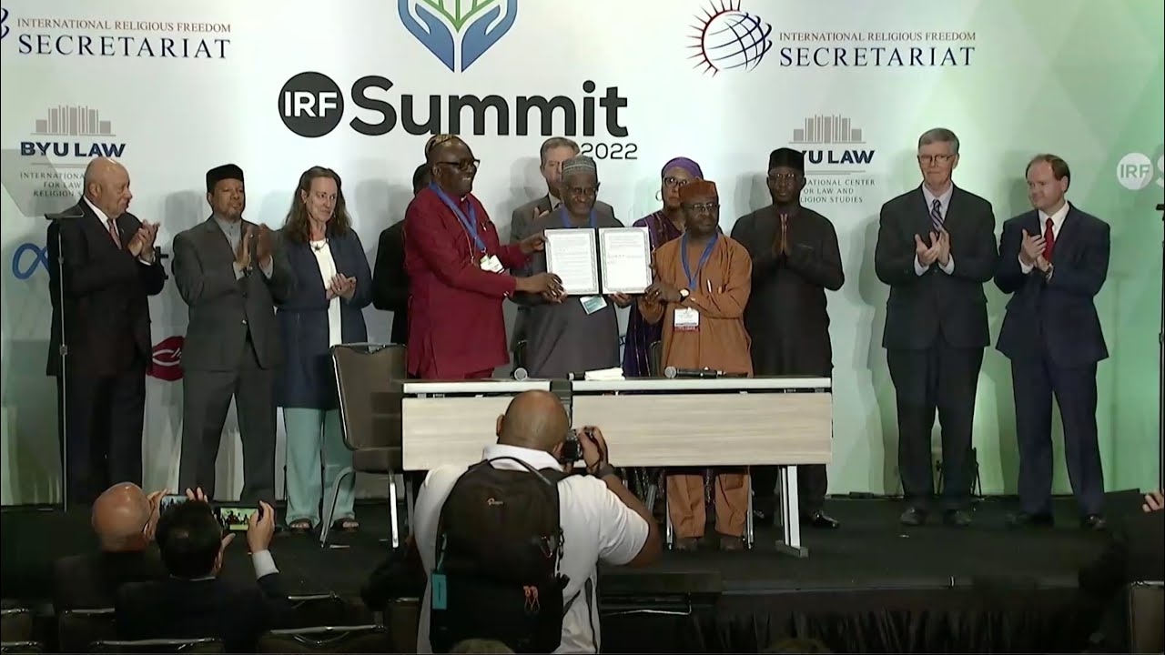 Plenary 2, African Religious Leaders: Agreement Signing - YouTube