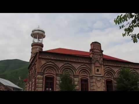 Ömer efendi camii ön görünüş (Şeki, Azerbaycan)