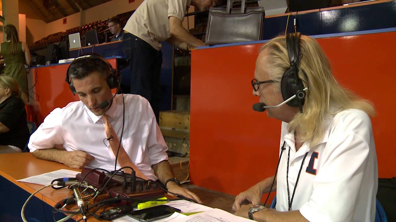 Illinois Volleyball vs Louisville Kevin Hambly Post-Game Interview 8/26 ...