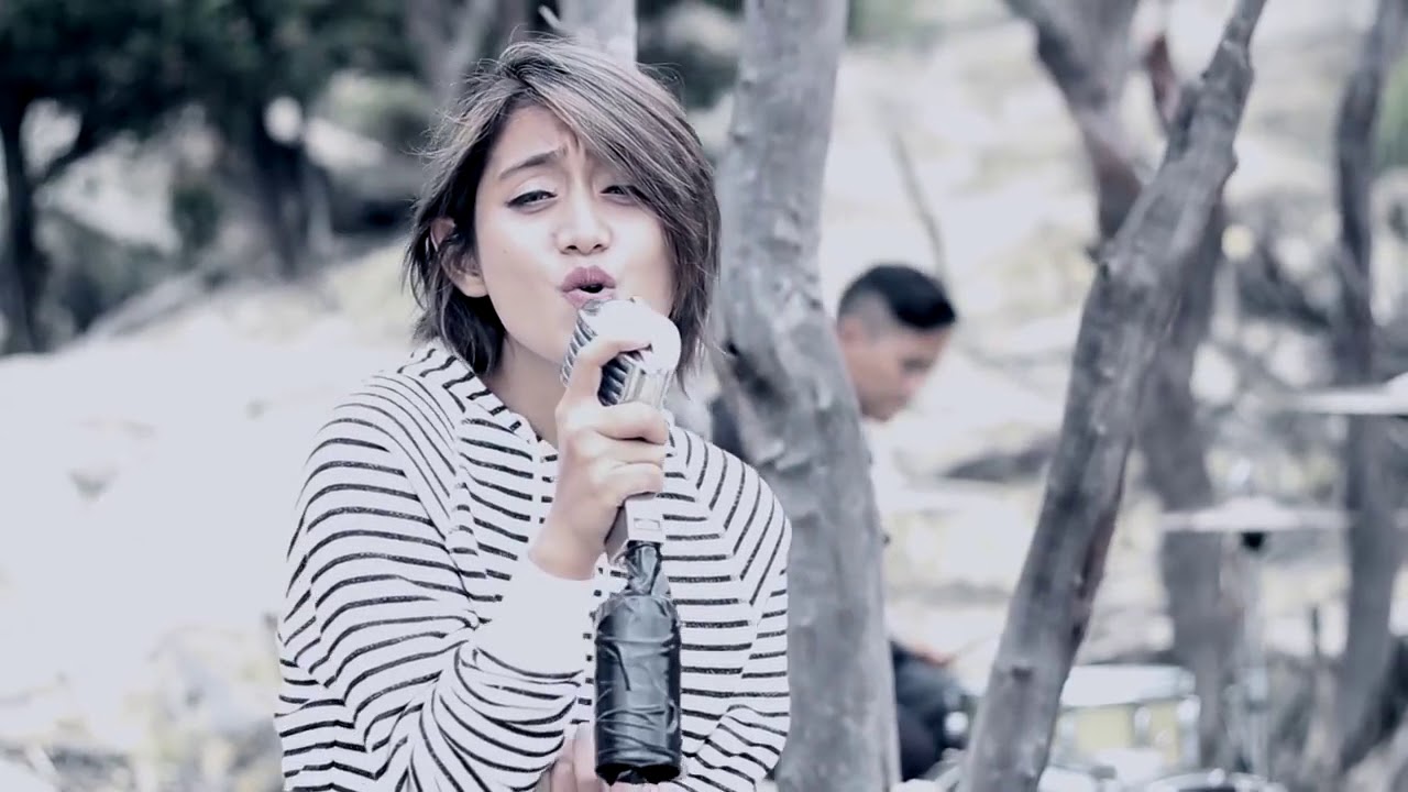 LAST GOAL PARTY THE ONE OFFICIAL MUSIC VIDEO - YouTube