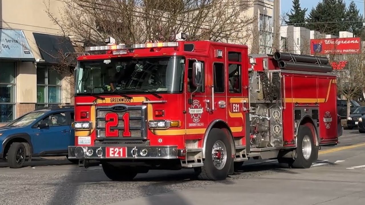 Seattle FD E21, L8, B4 and AMR responding! - YouTube