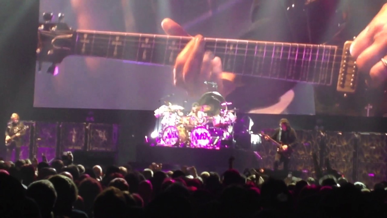 Black Sabbath Supernaut Sabbath Bloody Sabbath Medley Leeds Arena 2017 ...