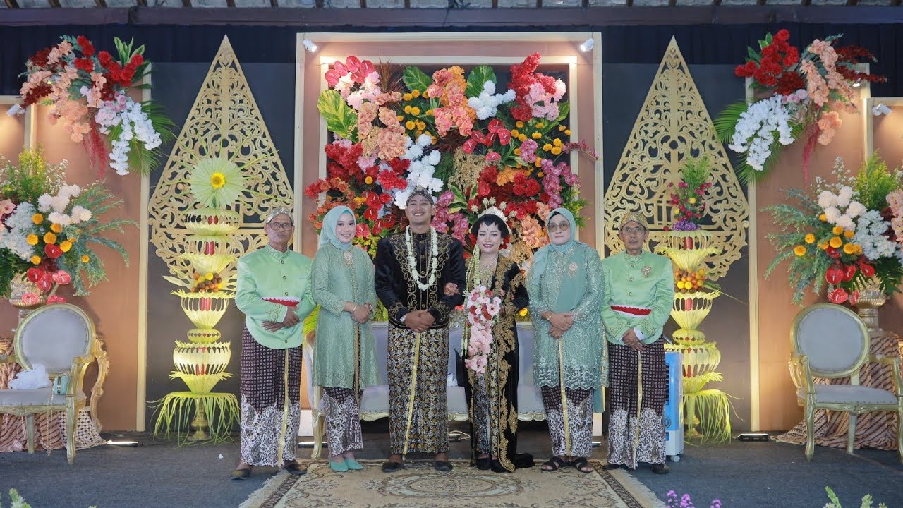 The Wedding of Dia F & Galih W.N - YouTube