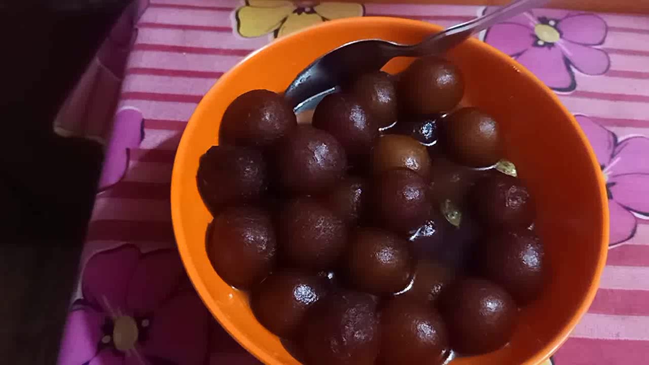 Gundu gundu gulab jamun how to make - YouTube