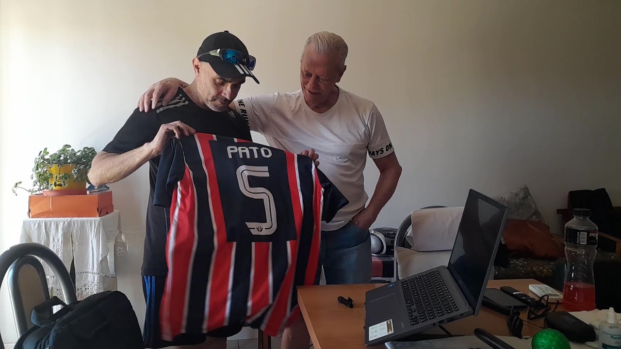 Entrevista a Alberto "Pato" Pisani, una de ls glorias de Ferro Carril ...