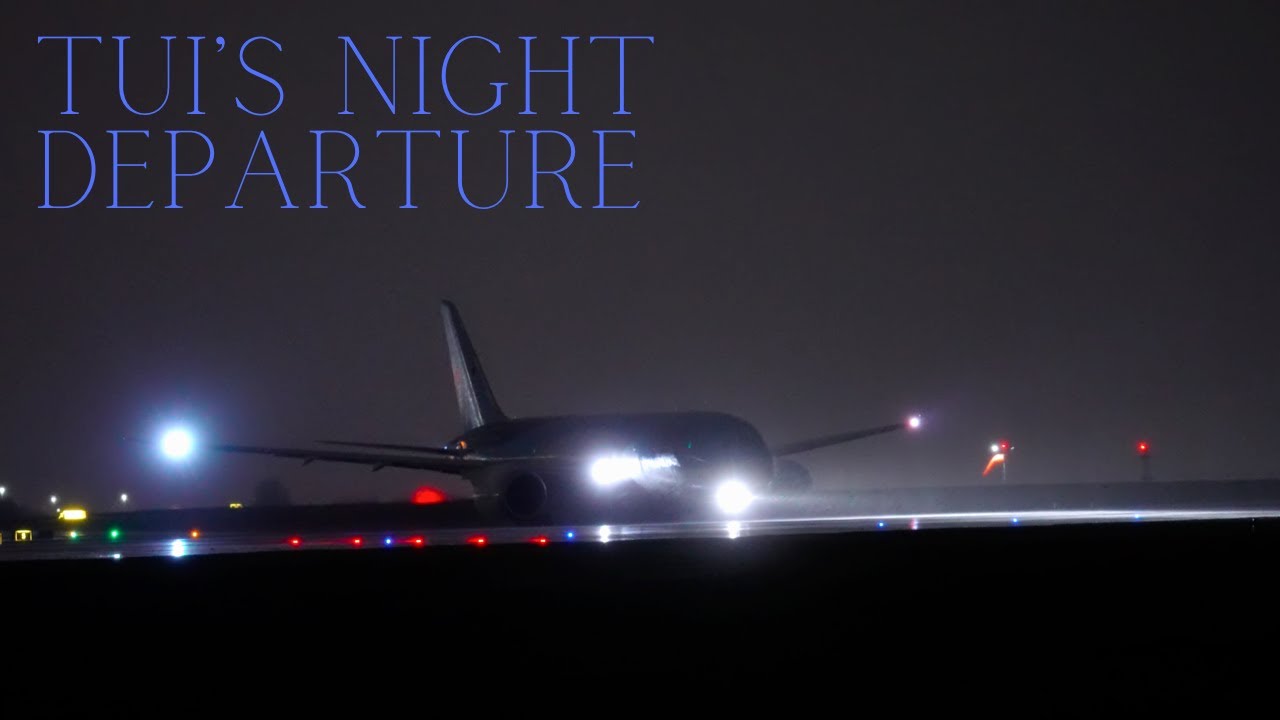 Rainy Night Departure: TUI Airways Boeing 787-8 Dreamliner to Colombo ...