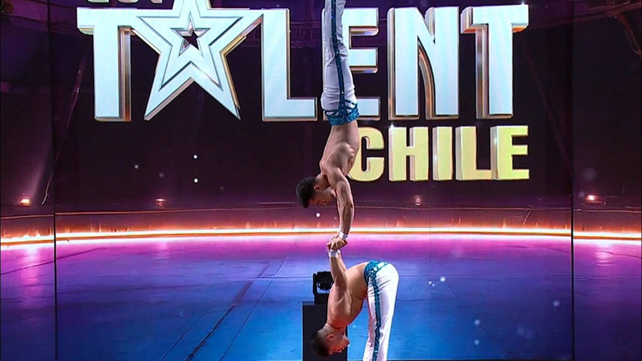 ¡Los Hermanos de Acero impactaron en Got Talent Chile! - YouTube