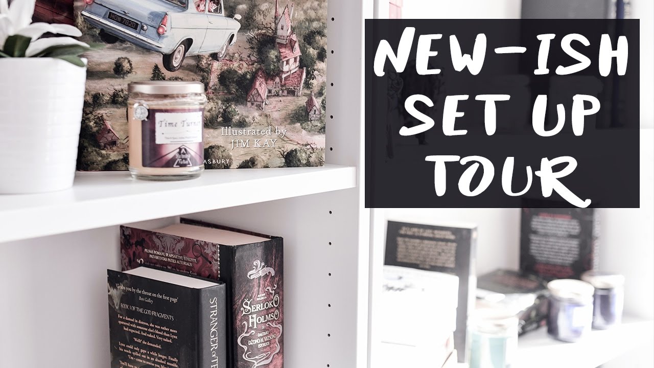 QUICK NEW BOOKSHELF SET UP TOUR | Book Roast - YouTube