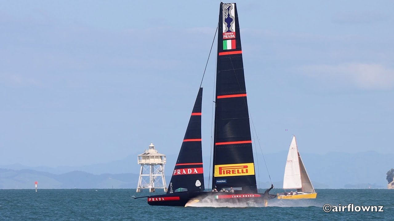 Luna Rossa Prada Pirelli Team AC75 Yacht 2 Sailing Auckland November 12 ...
