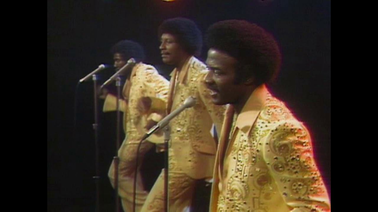 The O'Jays - Love Train - YouTube