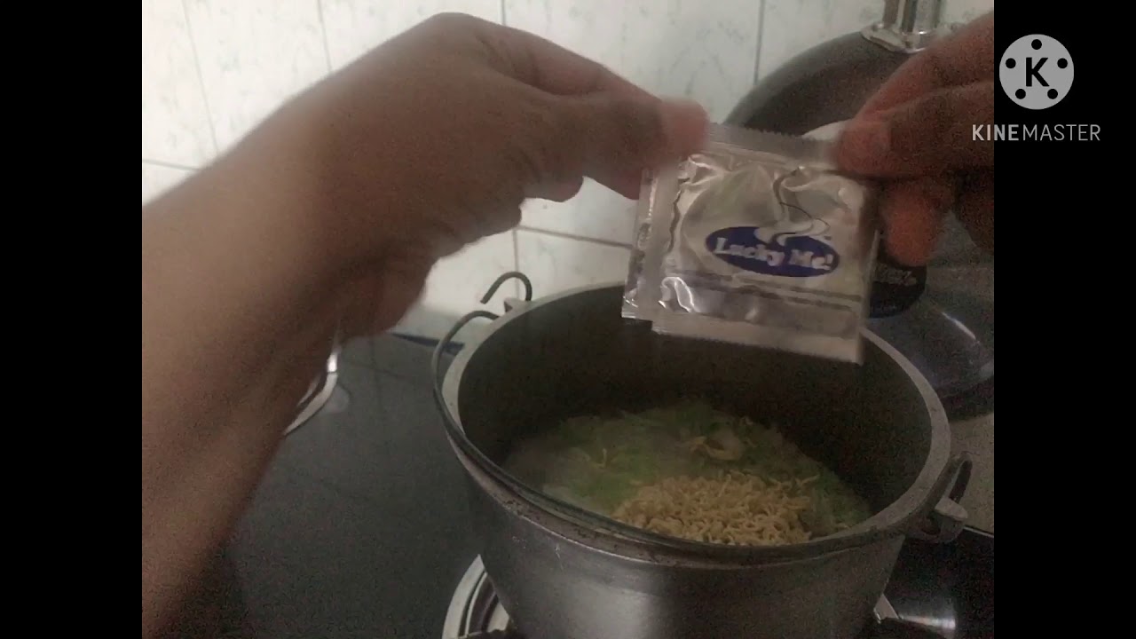 LASANG BISAYA//BEEF NOODLES WITH CHINESE PECHAY - YouTube